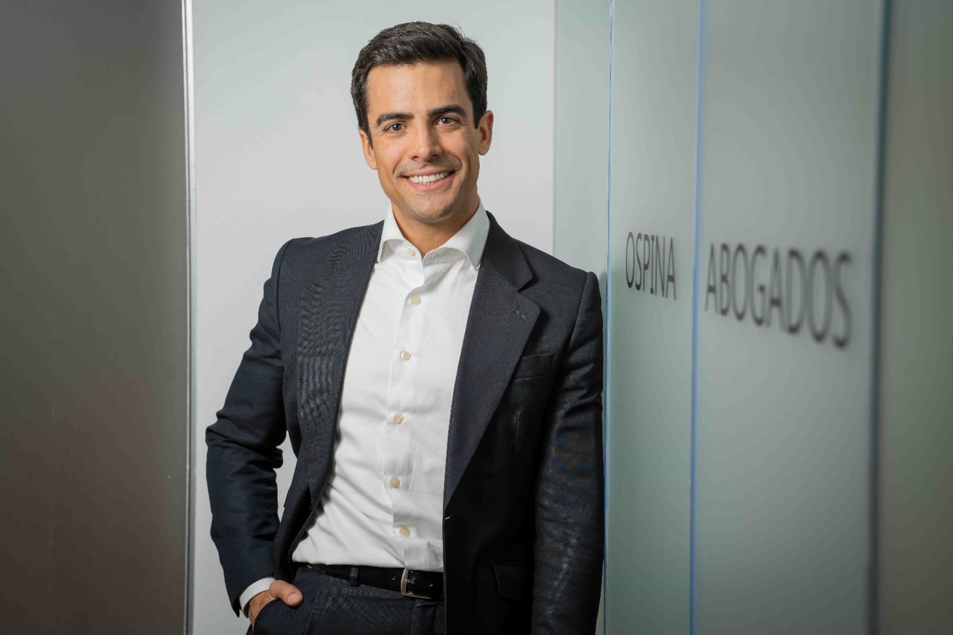 Juango Ospina, abogado de Marta Hermoso, explica por qué la Policía la señala en el robo al ...