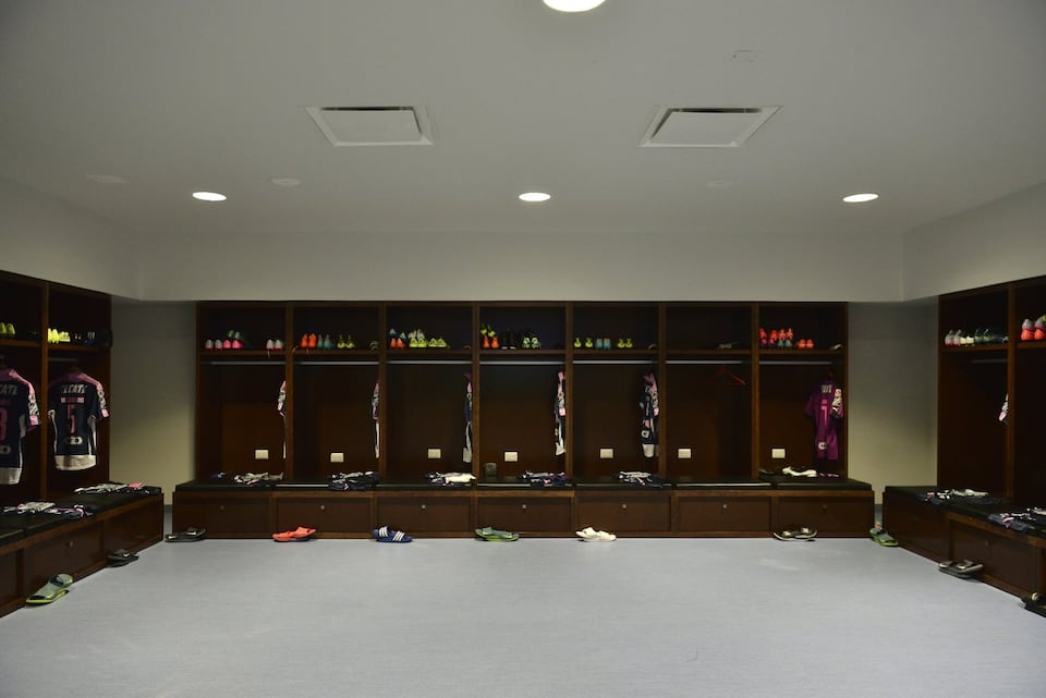 Inside the world's most stunning football changing rooms - AS USA