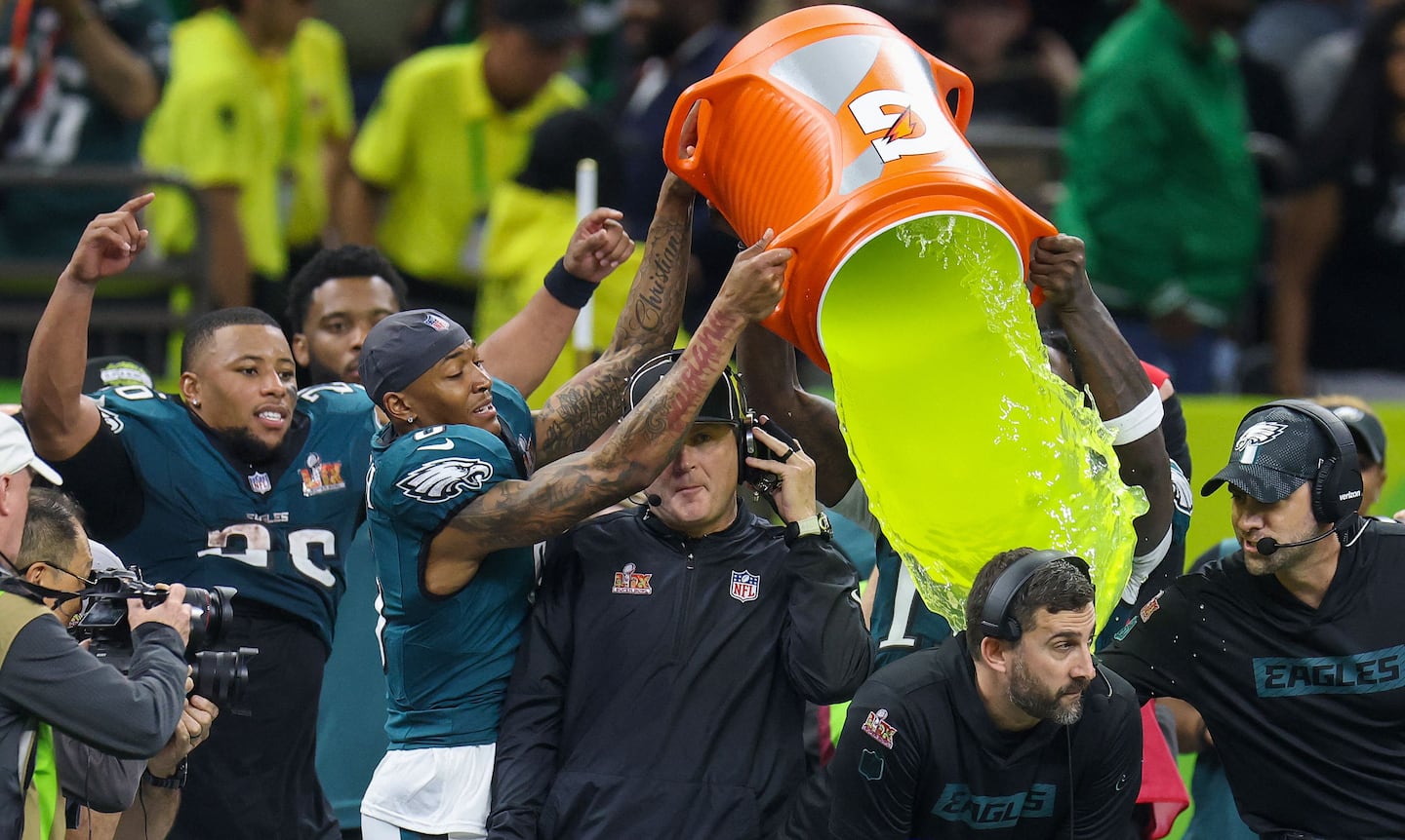 Super Bowl 2025: What color was the Gatorade shower for Eagles head ...
