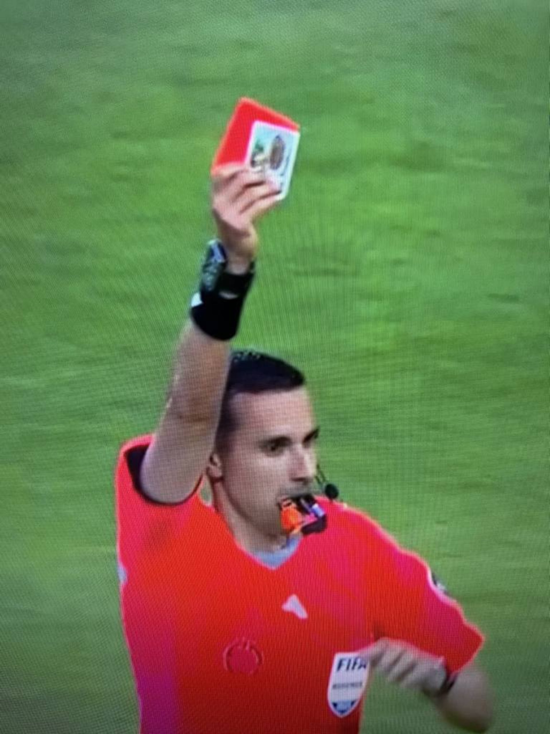 Expulsión de César Ramos con todo y la Virgen de Guadalupe - AS México