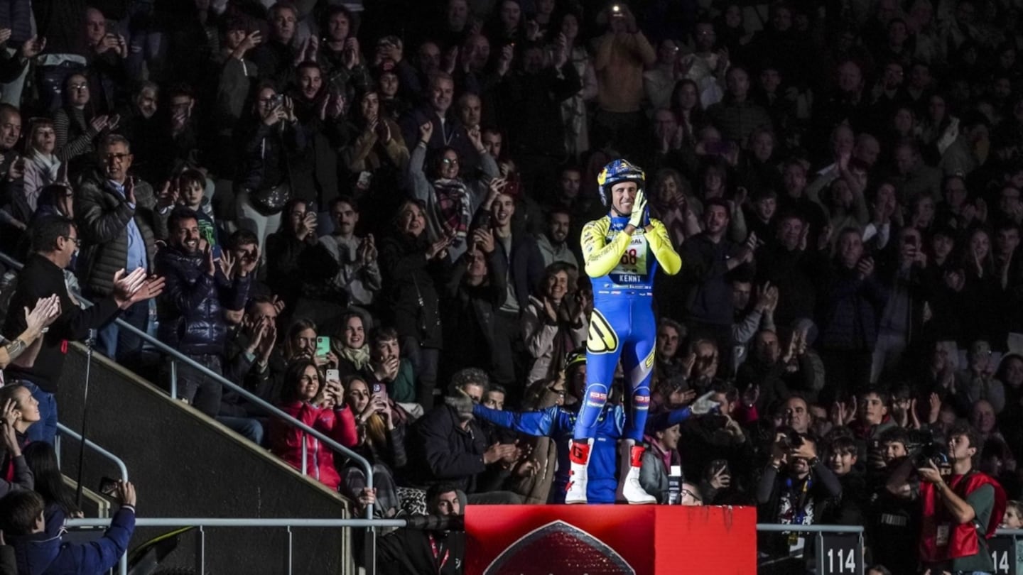 Adam Raga: “Soy quien soy gracias a la rivalidad con Bou” - AS.com