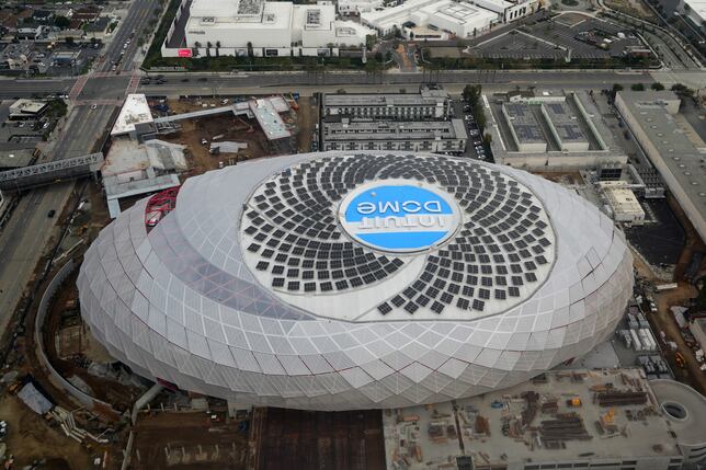 How much money did it cost to build the Clippers’ new arena, the Intuit ...