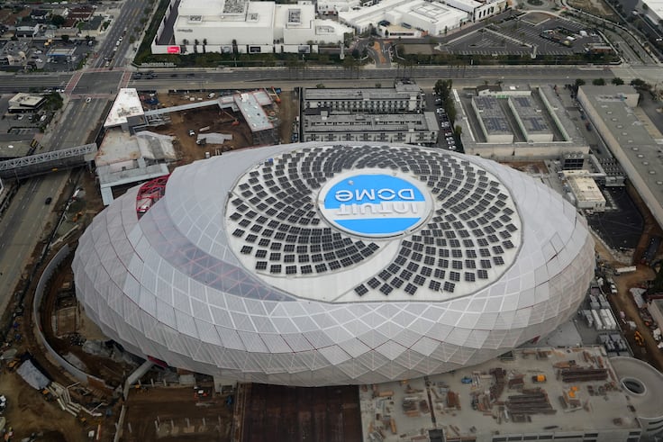 How much money did it cost to build the Clippers’ new arena, the Intuit ...