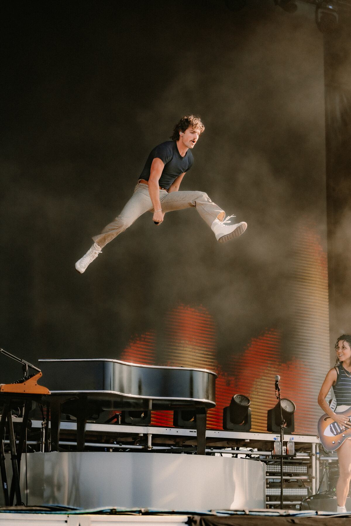 La contundencia de Nine Inch Nails tiñe de oscuro el segundo día de Mad ...