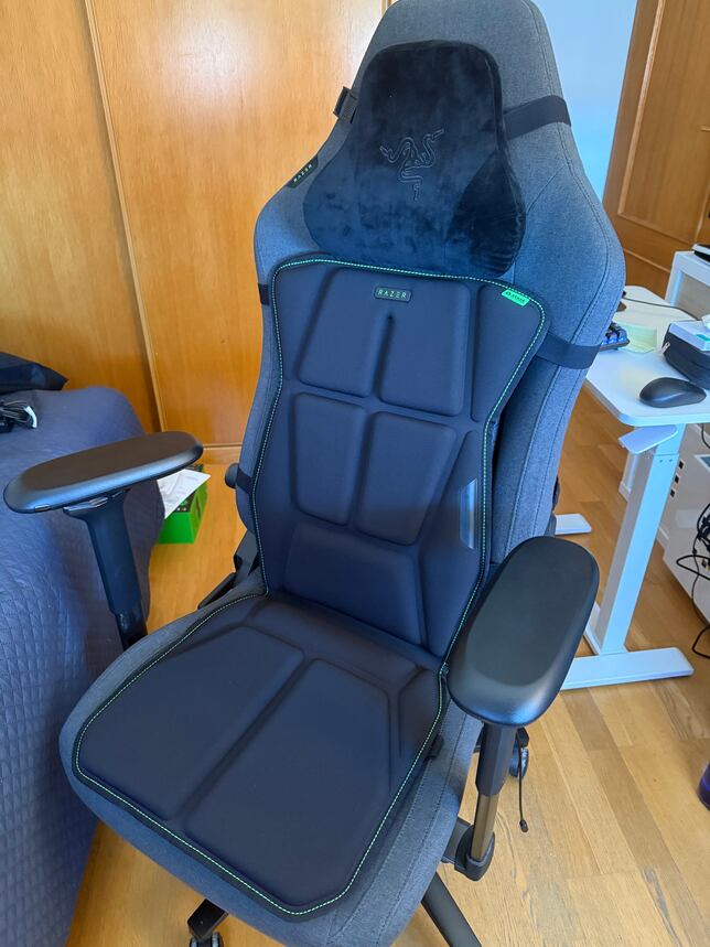 Análisis de Razer Freyja y Kraken V4 Pro, el combo definitivo que ...