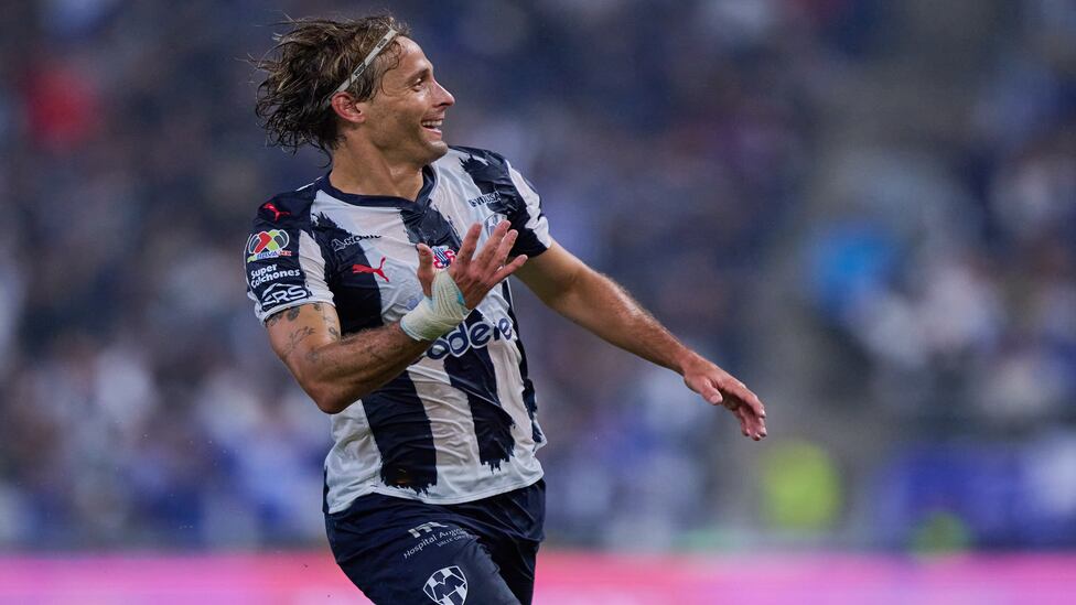 Fatalmodel petrópolis