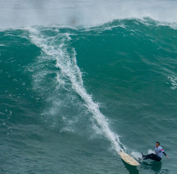 La Vaca Gigante: la espectacularidad del surf en Cantabria - AS.com
