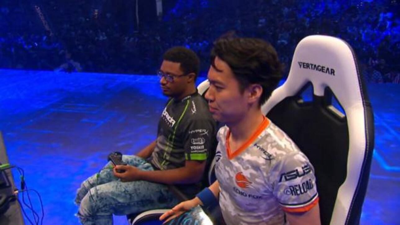 EVO 2017: Punk, el novato invencible... Que topó con la leyenda ...