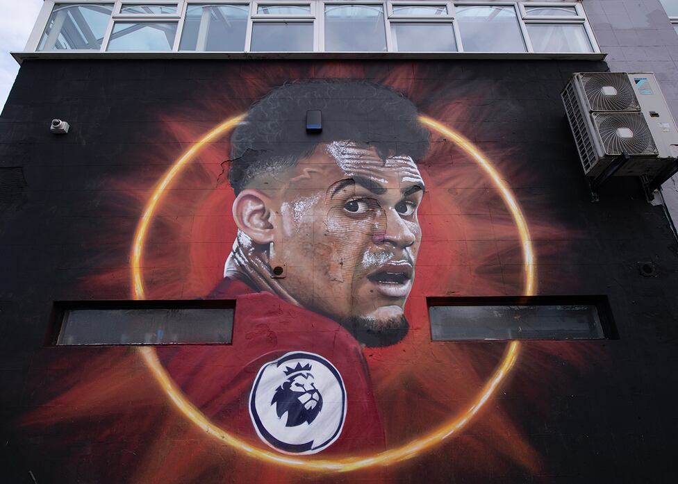 The incredible Liverpool FC murals - AS USA