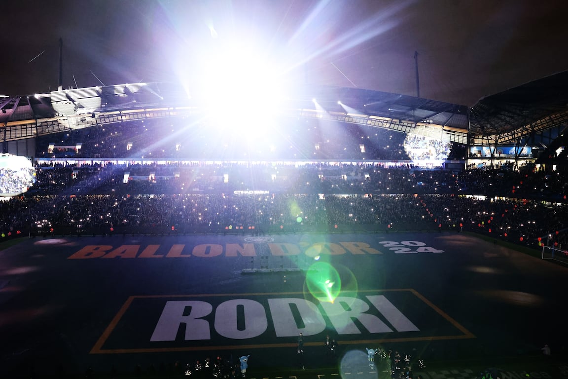 Impresionante homenaje del Manchester City a Rodri - AS.com