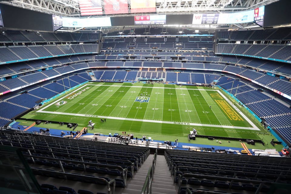Real Madrid opens its Bernabéu doors to showcase its NFL transformation ...