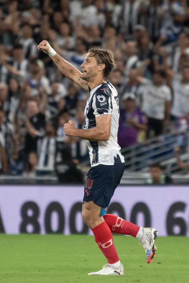 Canales: “¿Volver al Racing? Hablamos mucho, pero no sé qué pasará ...