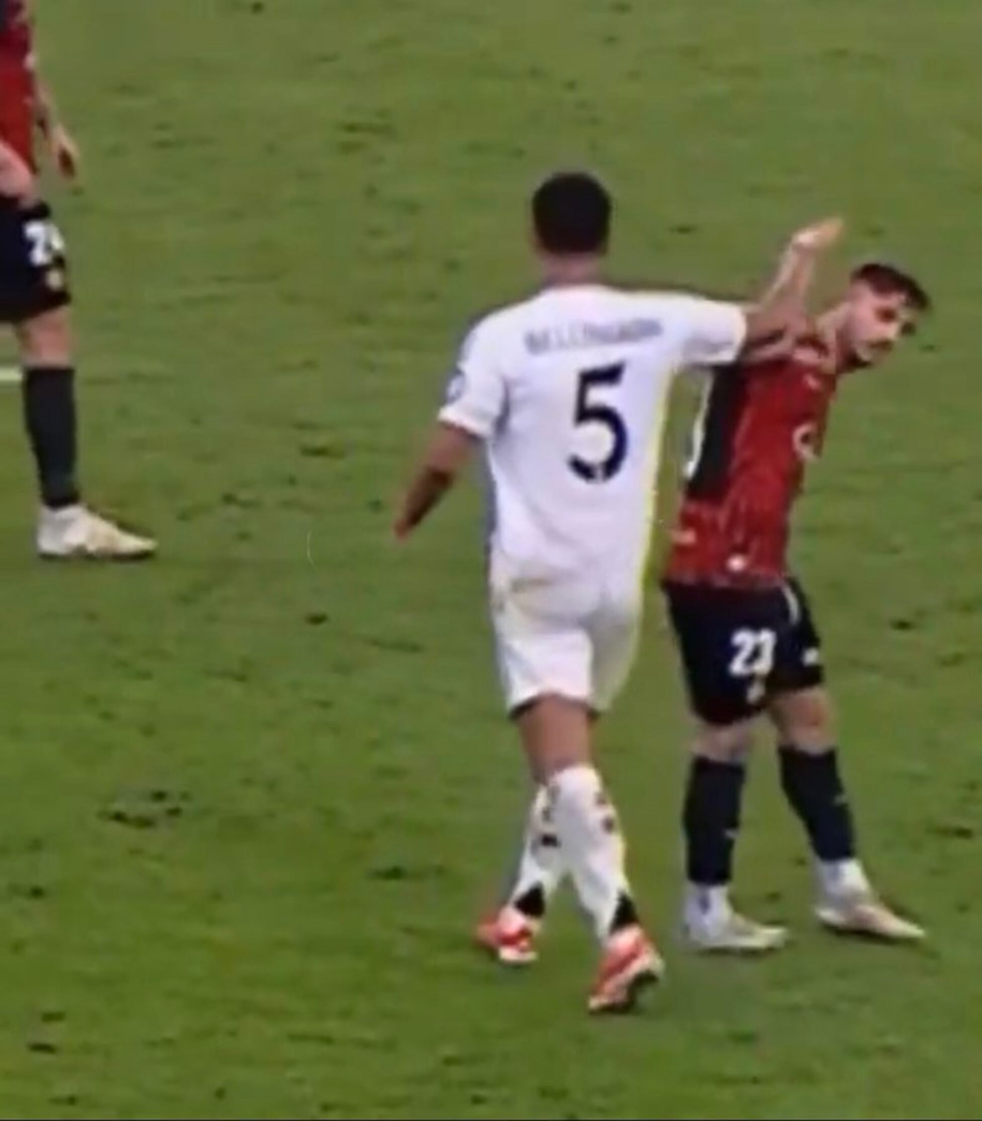 “Es el nuevo Sergio Ramos”: Asencio se lleva todos los memes del ...