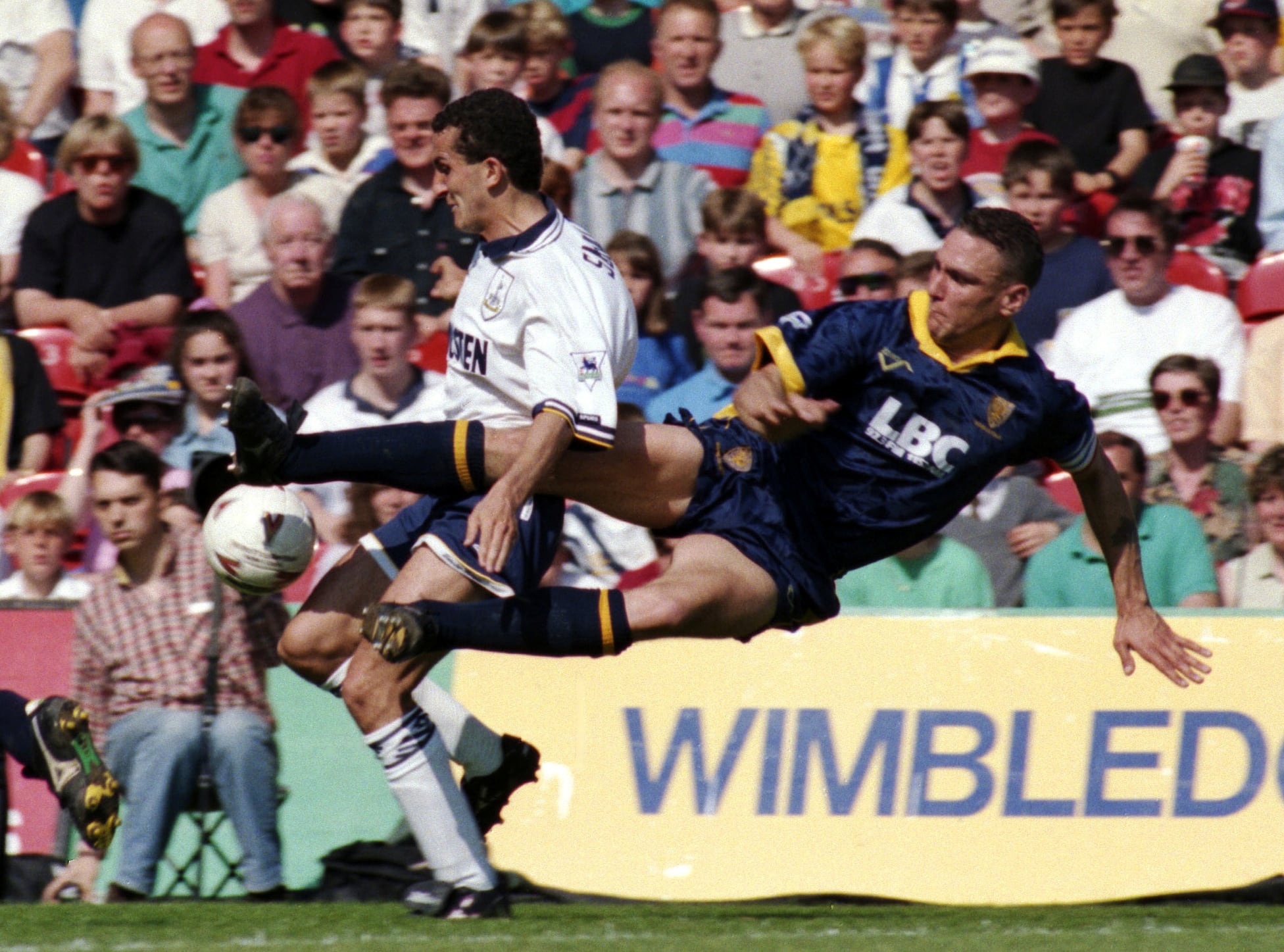 "Cuando me entero que a algún rival le ha dejado la mujer, yo procuro ...