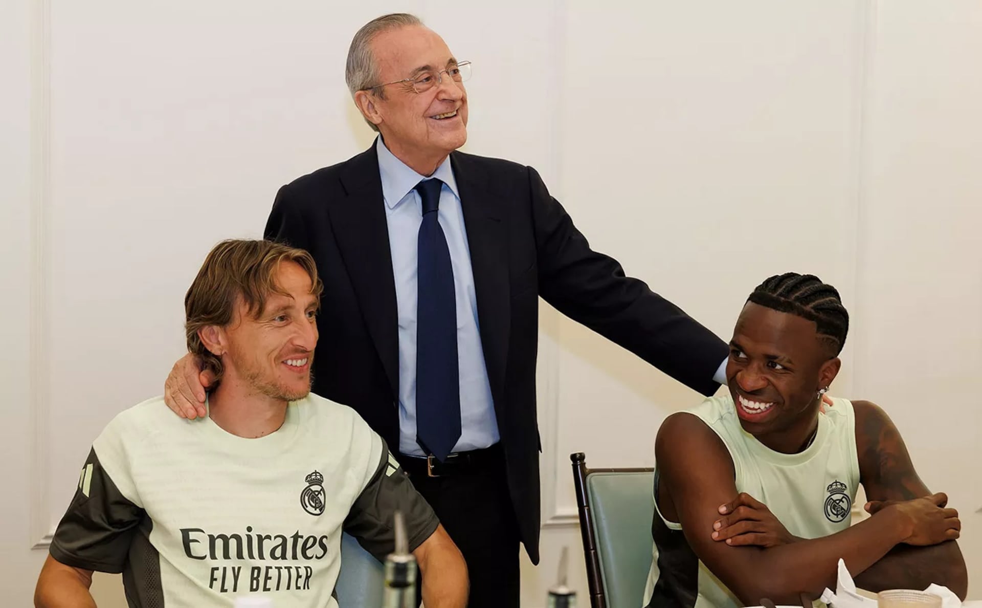 Lydiarosemoore sex attractive short thing prepared to