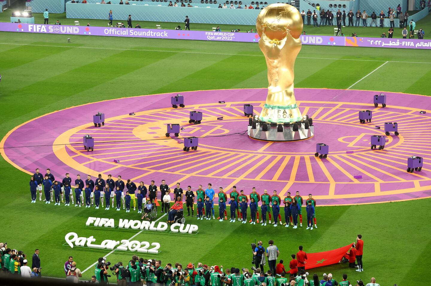 How much does the World Cup trophy weigh? the history of the iconic ...