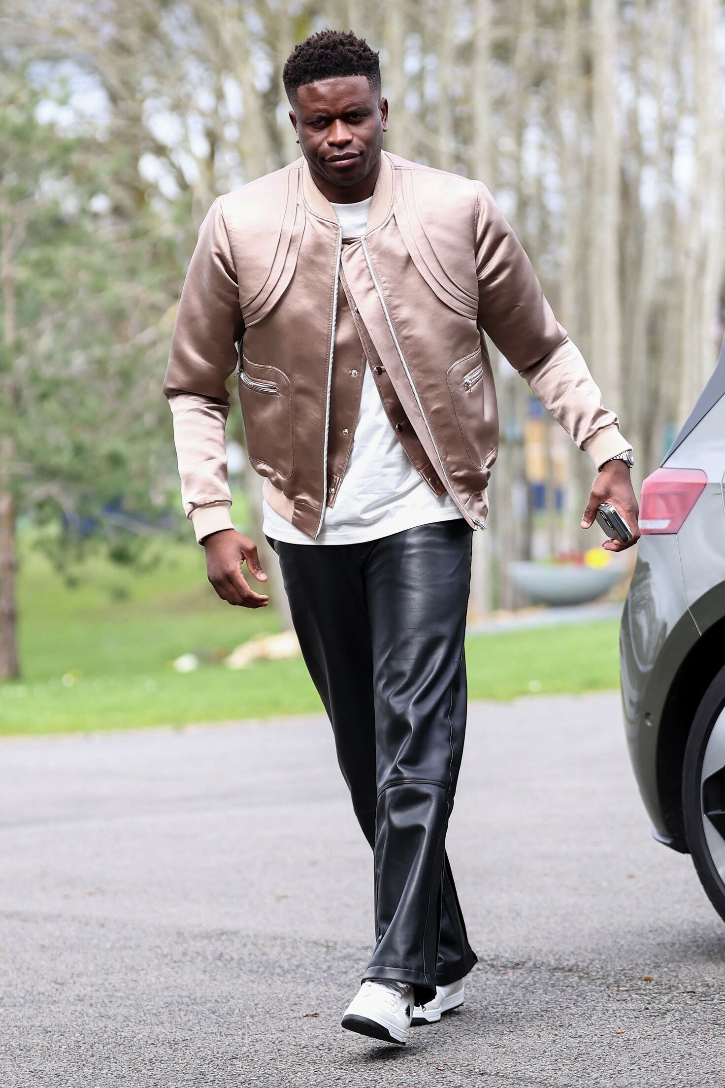 El desfile de la selección francesa: el look de Koundé el más ...