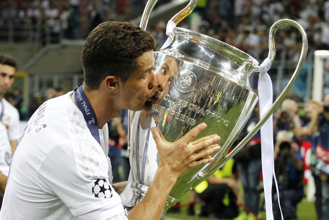 Descubre que jugadores han levantado más veces la Orejona - AS.com