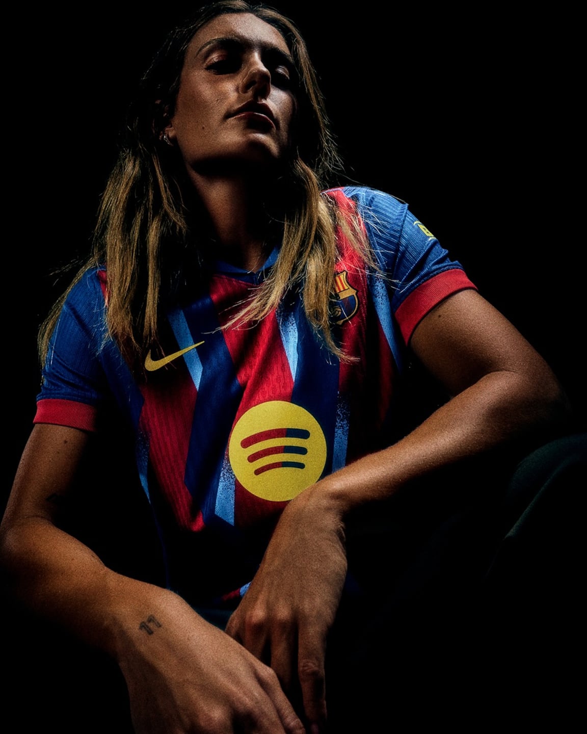 La cuarta equipación del Barça rinde homenaje a la ovación de ...