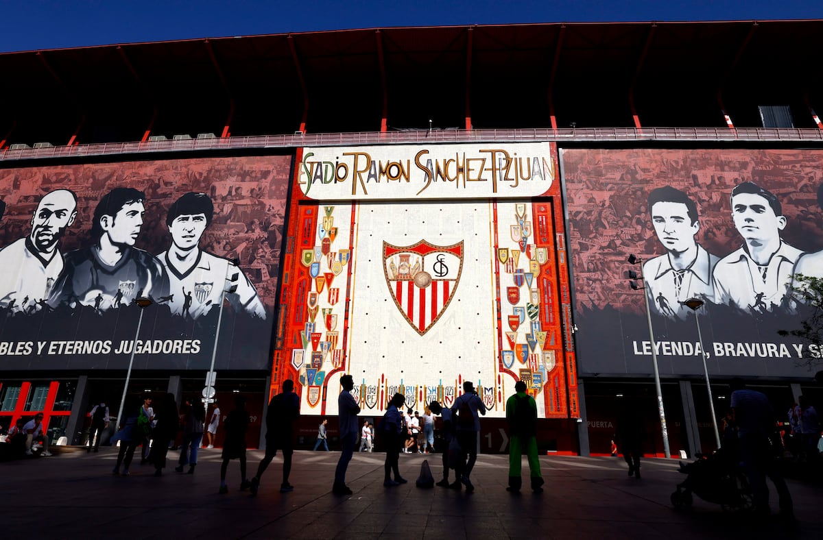 What happens if the two teams tie in the Europa League semi-final game ...