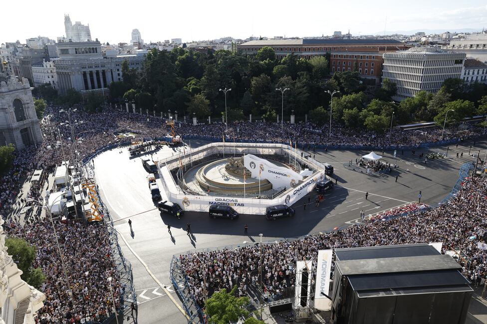 Las imágenes de la fiesta del Madrid por La Decimoquinta - AS.com