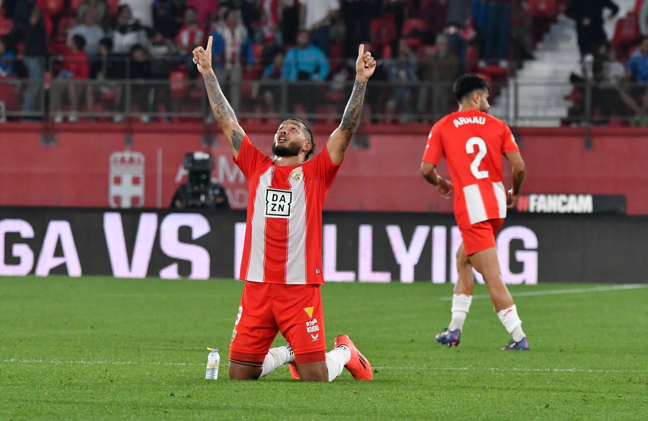 La voracidad de Luis Suárez pone a prueba al ‘nuevo’ Deportivo - AS.com