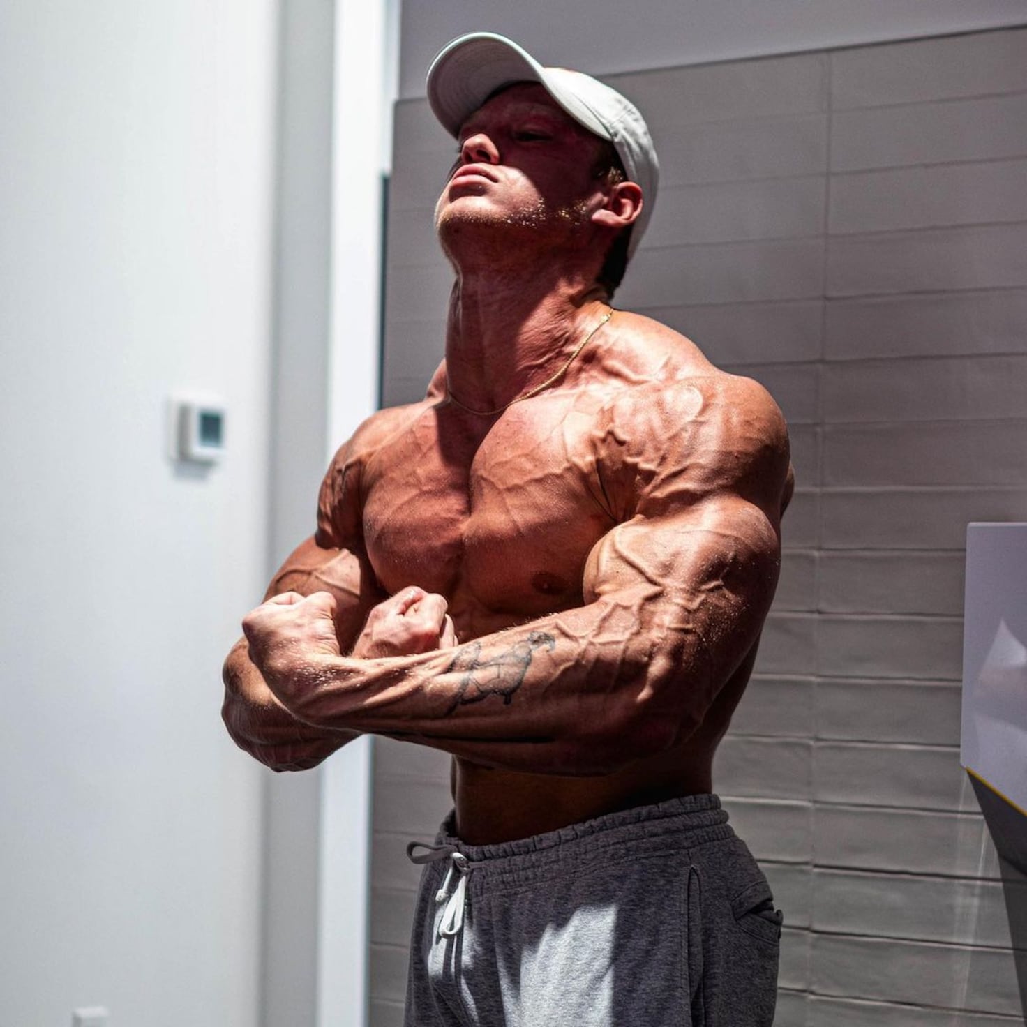 El cambio físico de Anton Ratushnyi: el nuevo Schwarzenegger del ...