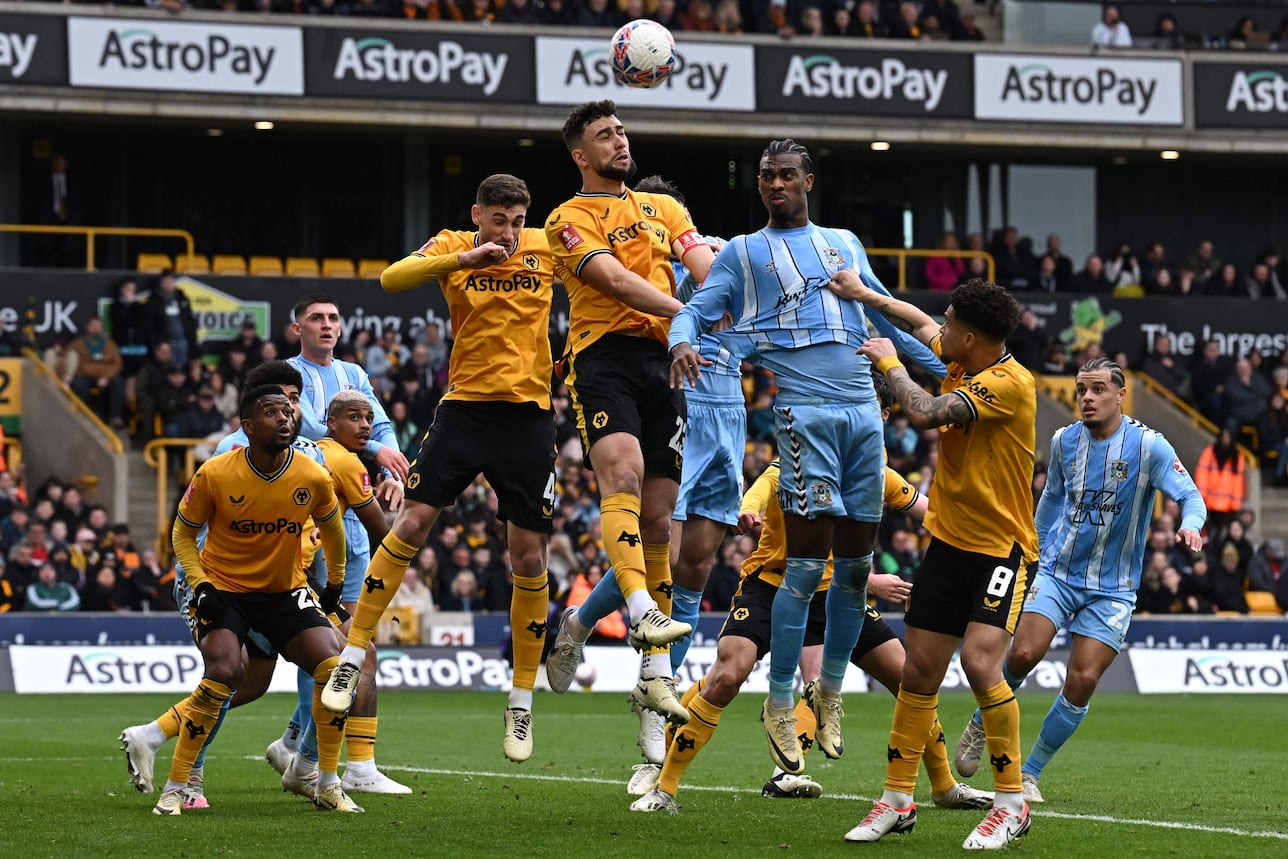 Why are there only four Premier League games this weekend? - AS USA