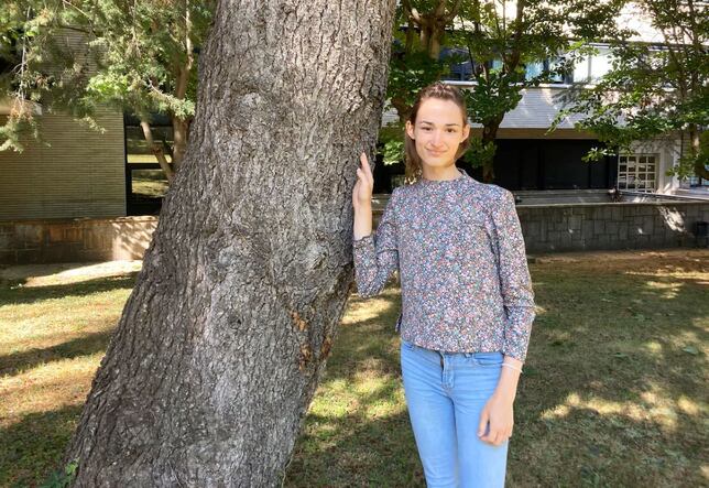 Una colegiala de 17 años resuelve un problema matemático que paralizaba ...