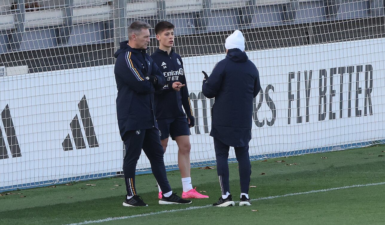 Real Madrid injury update: Arda Güler should be ready to play in 2024 ...