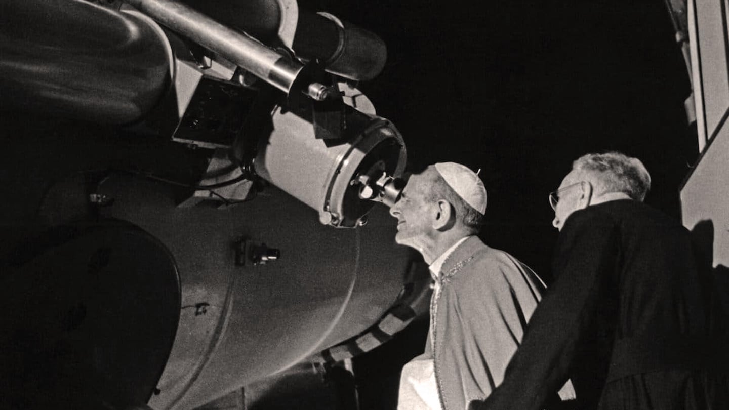 Vatican erects its largest telescope in the U.S. to monitor Galileo’s ...