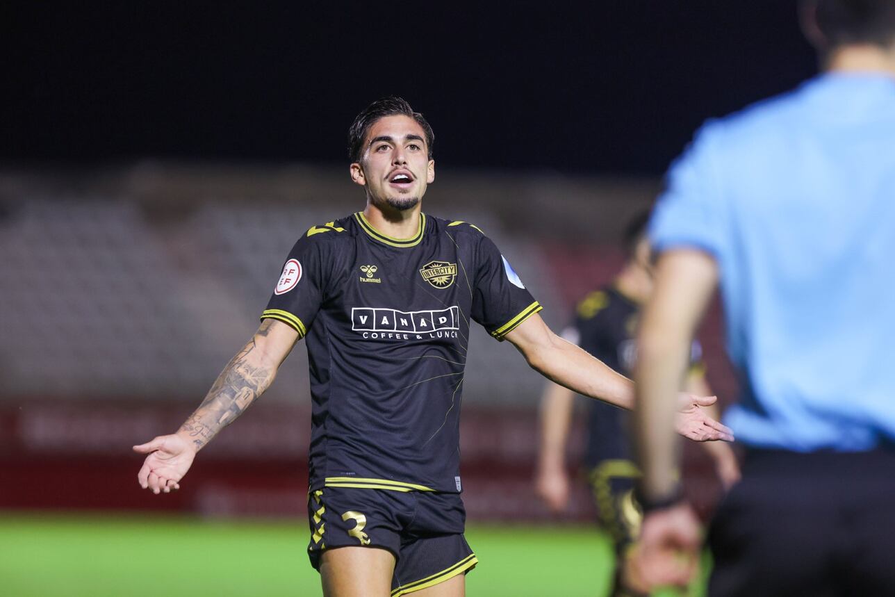 El Intercity ficha al exmalaguista Pol Freixanet - AS.com