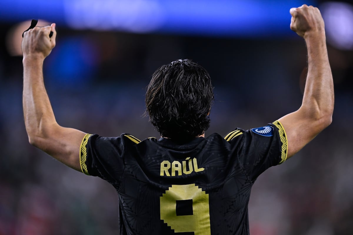 Raúl Jiménez, uno de los delanteros top que tiene el mundo - AS México