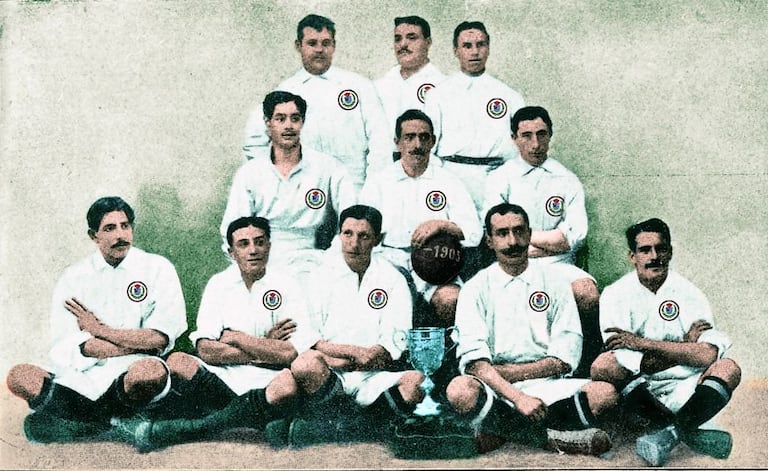 El Real Madrid cumple 123 años: los otros colores que ha lucido a lo ...
