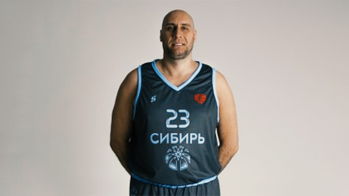 Así es Pável Podkolzin: el jugador de 2,26 metros que cambió la NBA por ...