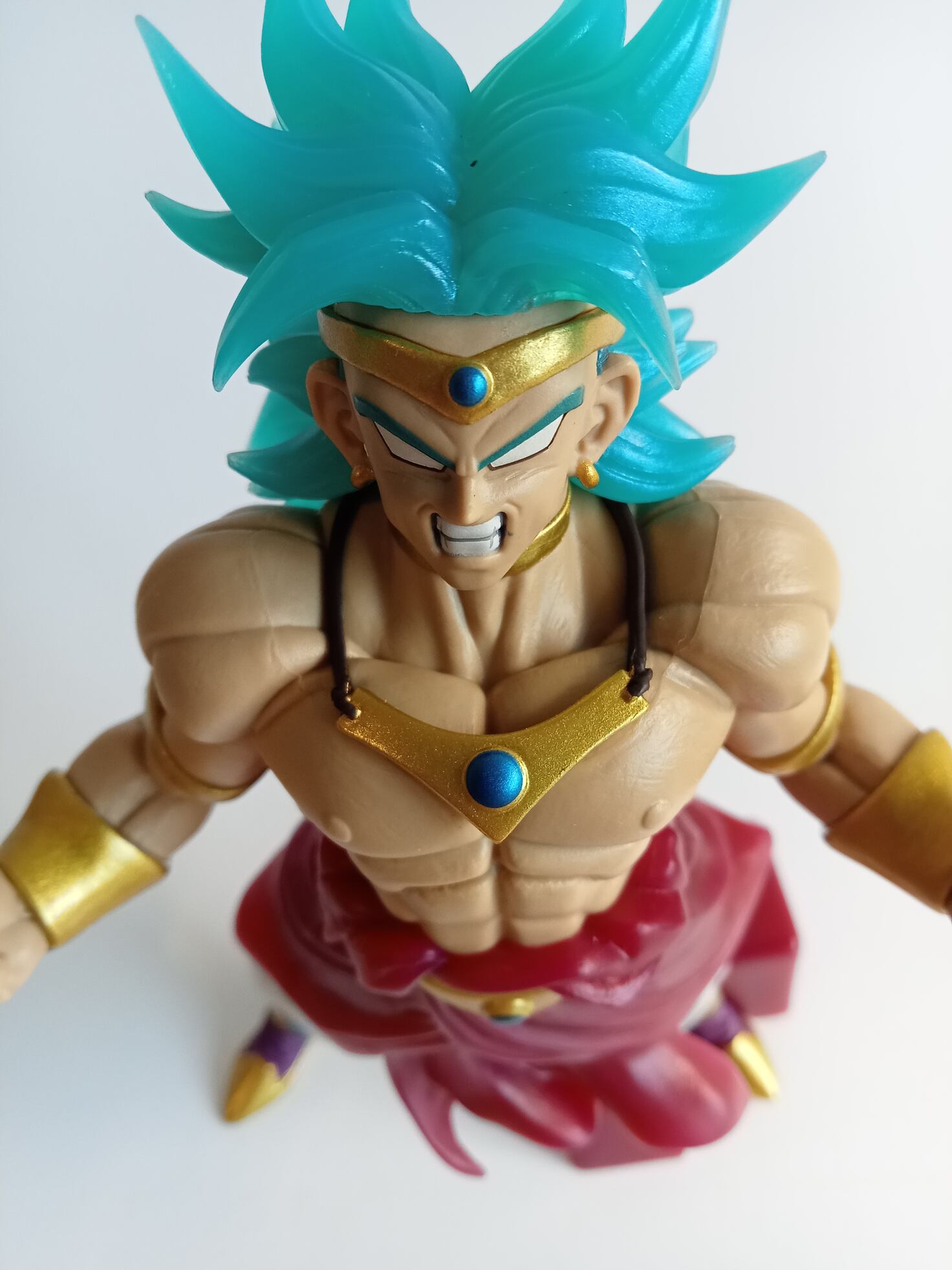 La salvaje evolución del Broly de ‘Dragon Ball Z’ en dos bestiales ...