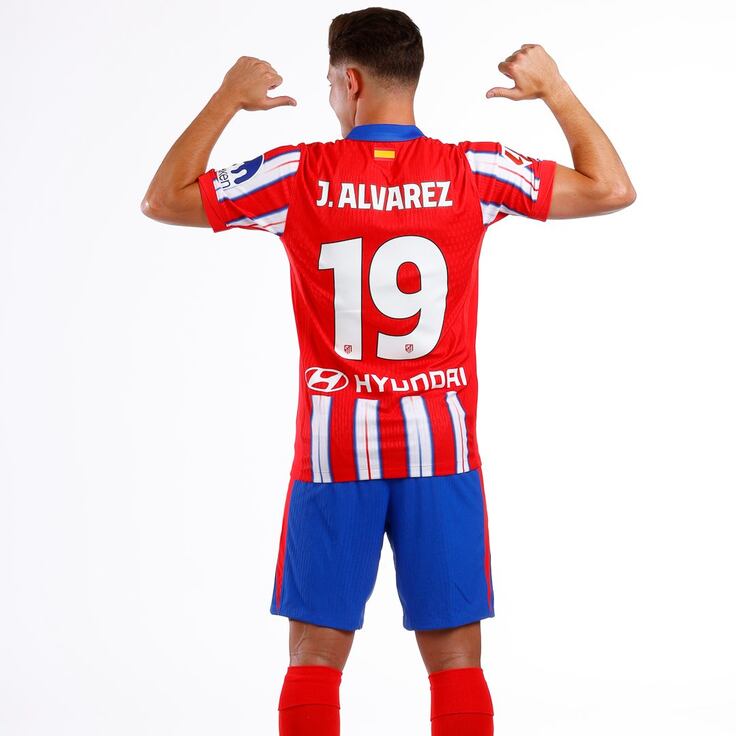 ¿Qué número llevará Julián Alvarez en el Atlético y qué dorsales ha ...