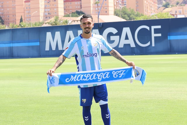 Lina polanco and baby alien i am content I met her as she