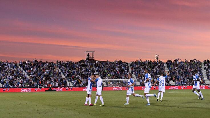 El Leganés ‘pinta’ su camiseta con el famoso atardecer de Butarque - AS.com