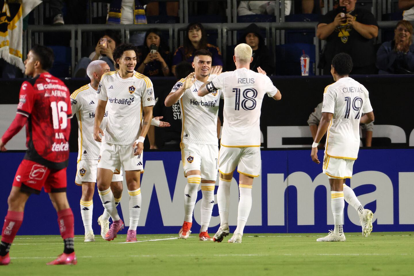 LA Galaxy vs Cruz Azul: horario, TV, canal, cómo y dónde ve la Leagues ...